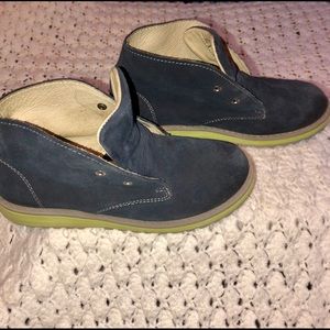 Umi | Shoes | Umi Blue Suede Boys Shoes Sz Us Green Sole | Poshmark